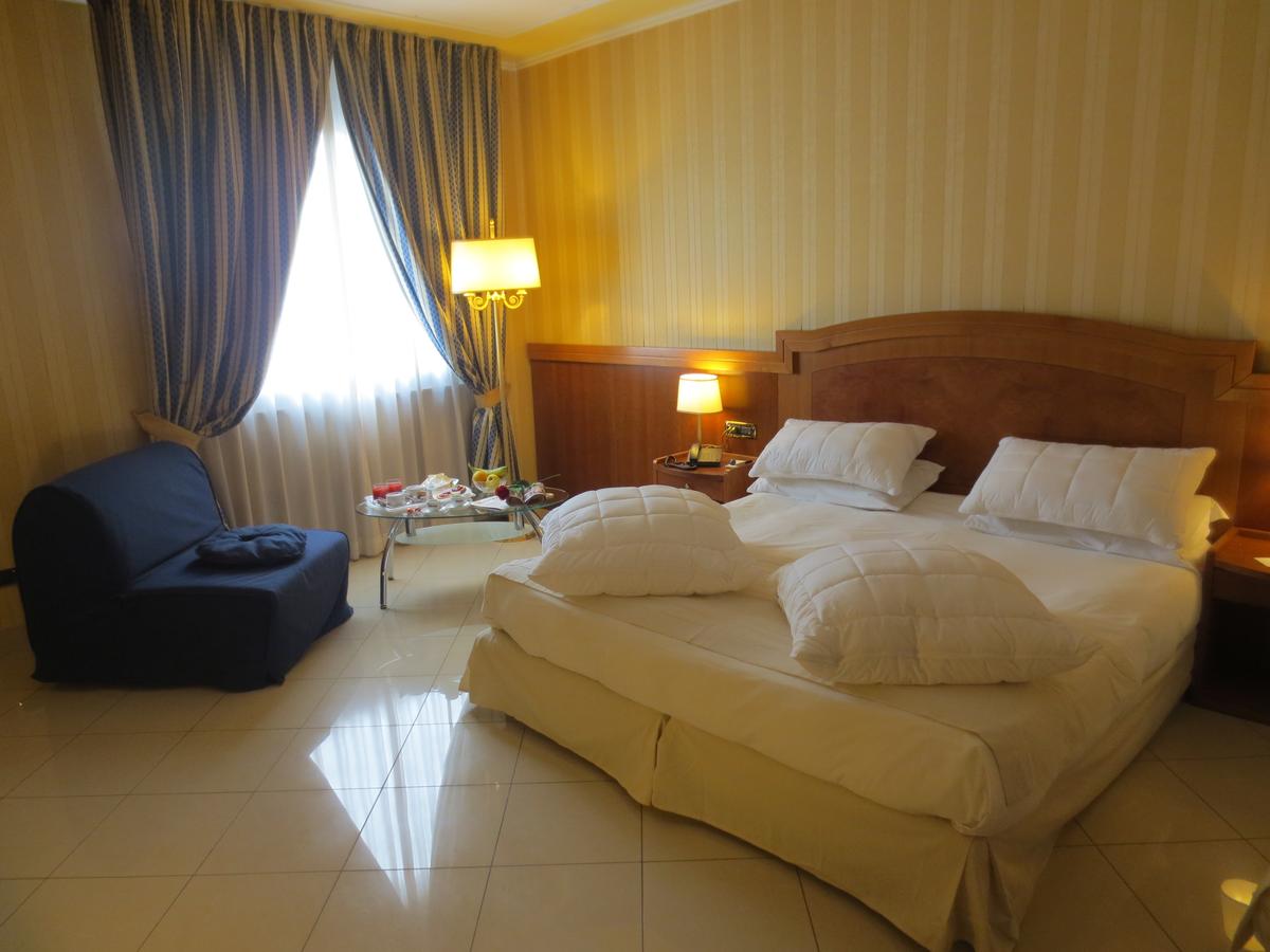 City Break w Neapolu dla miłośników tanich lotów | Wakacyjna Papuga