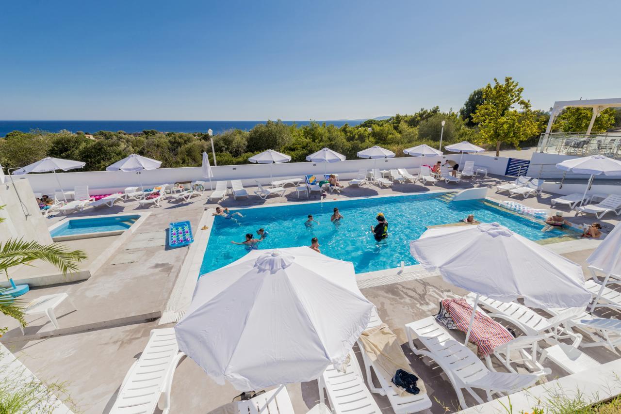 Eagles Nest - 4* hotel na Rodos 500 m od centrum Pefkos